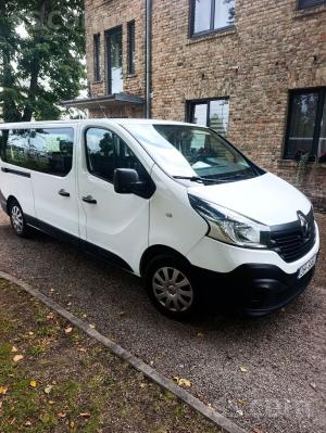 White Renault Trafic 2018 in Jelgava, with an engine capacity of 1.60 L and mileage of 377 thousand km for 15500 €, photo 4 on AUTOMOTO.COM.LV