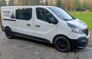 Balts Renault Trafic 2018 Tukums, ar dzinēja tilpumu 1.60 L un nobraukumu 254 tūkst. km par 13000 €, foto  vietnē AUTOMOTO.COM.LV