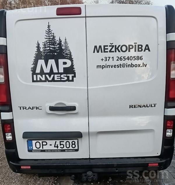 Рено Трафик 2018 в Тукумс на AUTOMOTO.COM.LV Белый Рено Трафик 2018 в Тукумс, объемом двигателя 1.60 л и пробегом 254 тыс. км за 13000 €, фото 4 на AUTOMOTO.COM.LV