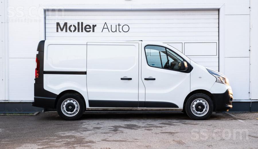 White Renault Trafic 2019 in Riga, with an engine capacity of 1.60 L and mileage of 141 thousand km for 12650 €, photo 5 on AUTOMOTO.COM.LV