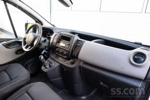 White Renault Trafic 2019 in Riga, with an engine capacity of 1.60 L and mileage of 141 thousand km for 12650 €, photo 7 on AUTOMOTO.COM.LV