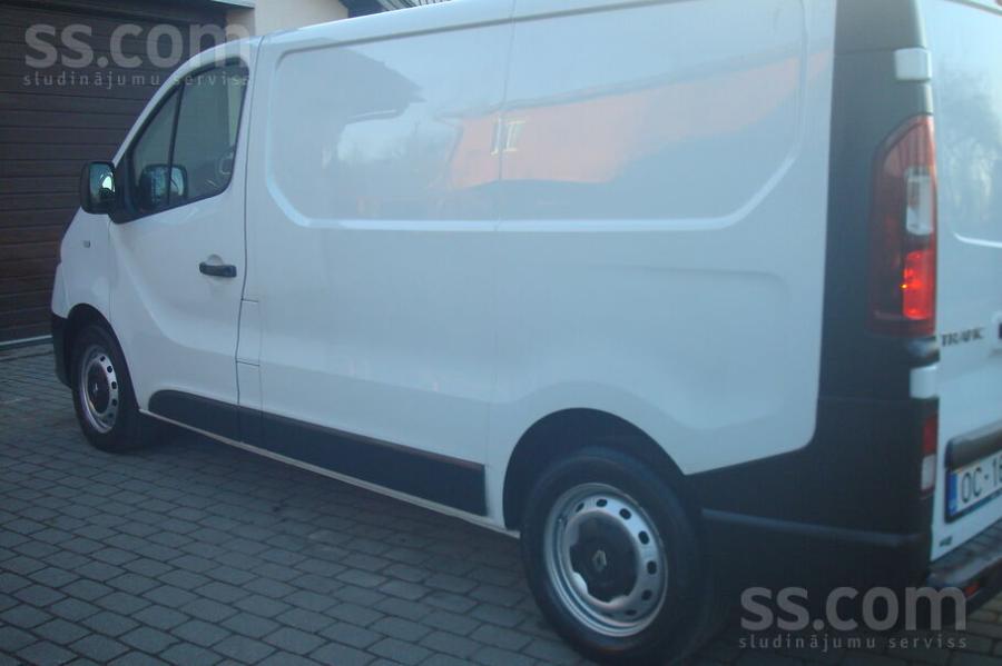 White Renault Trafic 2019 in Riga, with an engine capacity of 1.60 L and mileage of 174 thousand km for 4650 €, photo 3 on AUTOMOTO.COM.LV