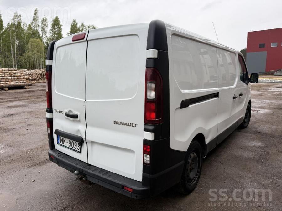Белый Рено Трафик 2019 в Прейли, объемом двигателя 1.60 л и пробегом 155 тыс. км за 9900 €, фото 5 на AUTOMOTO.COM.LV