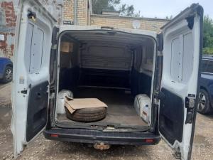 White Renault Trafic 2019 in Riga, with an engine capacity of 1.60 L and mileage of 185 thousand km for 7350 €, photo 11 on AUTOMOTO.COM.LV