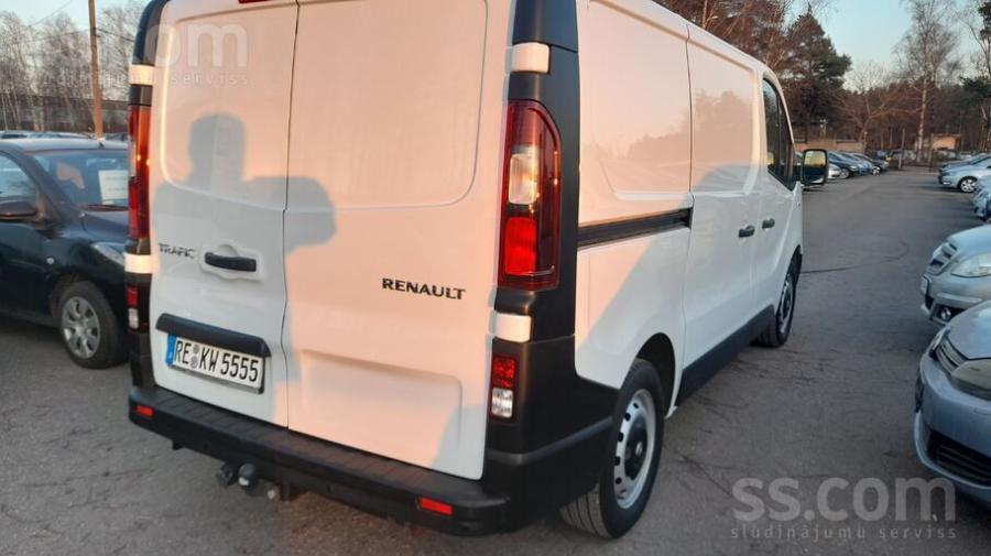 Balts Renault Trafic 2019 Rīga, ar dzinēja tilpumu 1.60 L un nobraukumu 173 tūkst. km par 8800 €, foto 9 vietnē AUTOMOTO.COM.LV