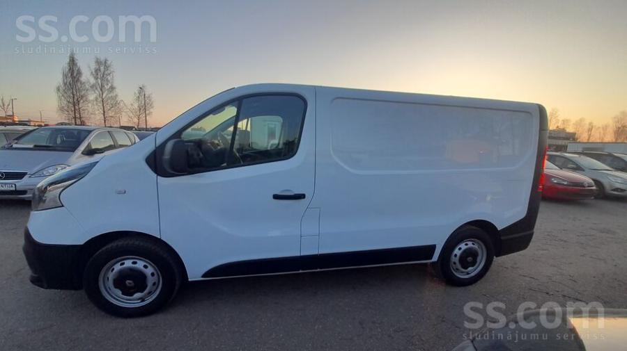 Balts Renault Trafic 2019 Rīga, ar dzinēja tilpumu 1.60 L un nobraukumu 173 tūkst. km par 8800 €, foto 12 vietnē AUTOMOTO.COM.LV