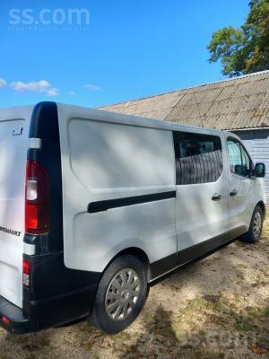 White Renault Trafic 2019 in Gulbene, with an engine capacity of 1.60 L and mileage of 126 thousand km for 14000 €, photo 4 on AUTOMOTO.COM.LV