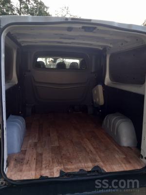 White Renault Trafic 2019 in Gulbene, with an engine capacity of 1.60 L and mileage of 126 thousand km for 14000 €, photo 12 on AUTOMOTO.COM.LV