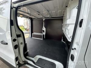 Balts Renault Trafic 2019 Rīga, ar dzinēja tilpumu 1.60 L un nobraukumu 130 tūkst. km par 9995 €, foto 12 vietnē AUTOMOTO.COM.LV