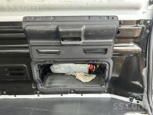 Balts Renault Trafic 2019 Rīga, ar dzinēja tilpumu 1.60 L un nobraukumu 130 tūkst. km par 9995 €, foto 26 vietnē AUTOMOTO.COM.LV