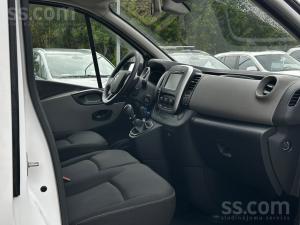 White Renault Trafic 2019 in Jelgava, with an engine capacity of 1.60 L and mileage of 0 thousand km for 15900 €, photo 12 on AUTOMOTO.COM.LV