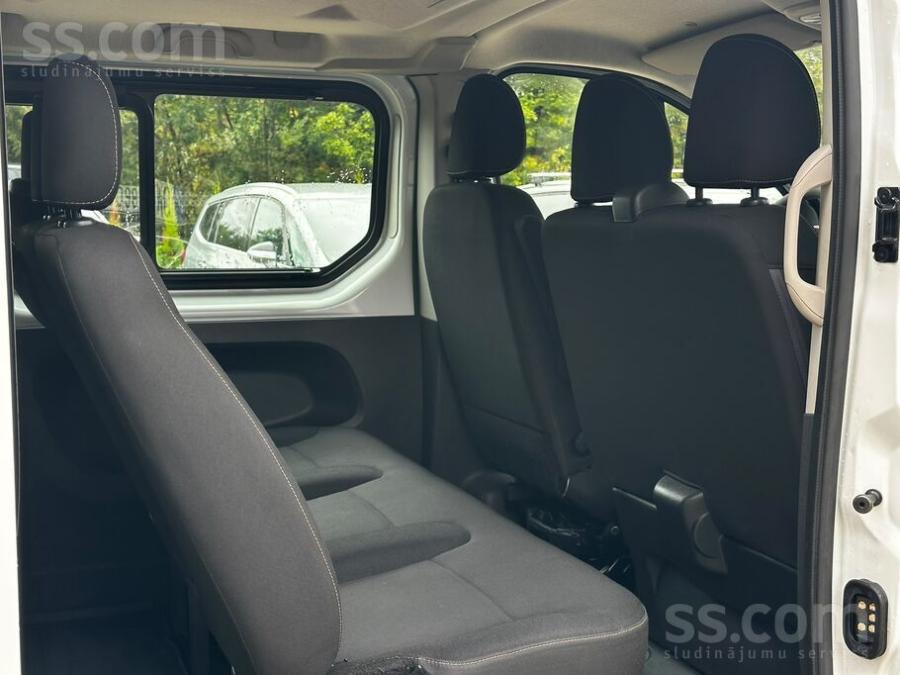 White Renault Trafic 2019 in Jelgava, with an engine capacity of 1.60 L and mileage of 0 thousand km for 15900 €, photo 13 on AUTOMOTO.COM.LV