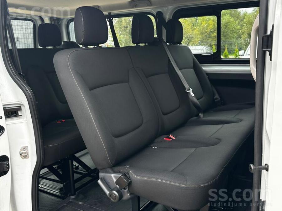 White Renault Trafic 2019 in Jelgava, with an engine capacity of 1.60 L and mileage of 0 thousand km for 15900 €, photo 14 on AUTOMOTO.COM.LV
