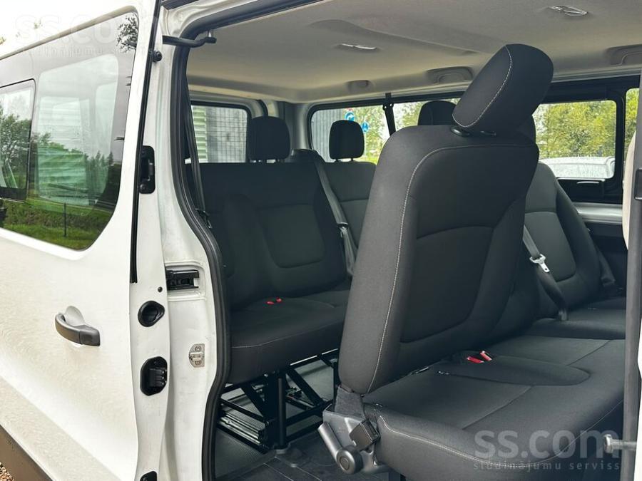 White Renault Trafic 2019 in Jelgava, with an engine capacity of 1.60 L and mileage of 0 thousand km for 15900 €, photo 15 on AUTOMOTO.COM.LV