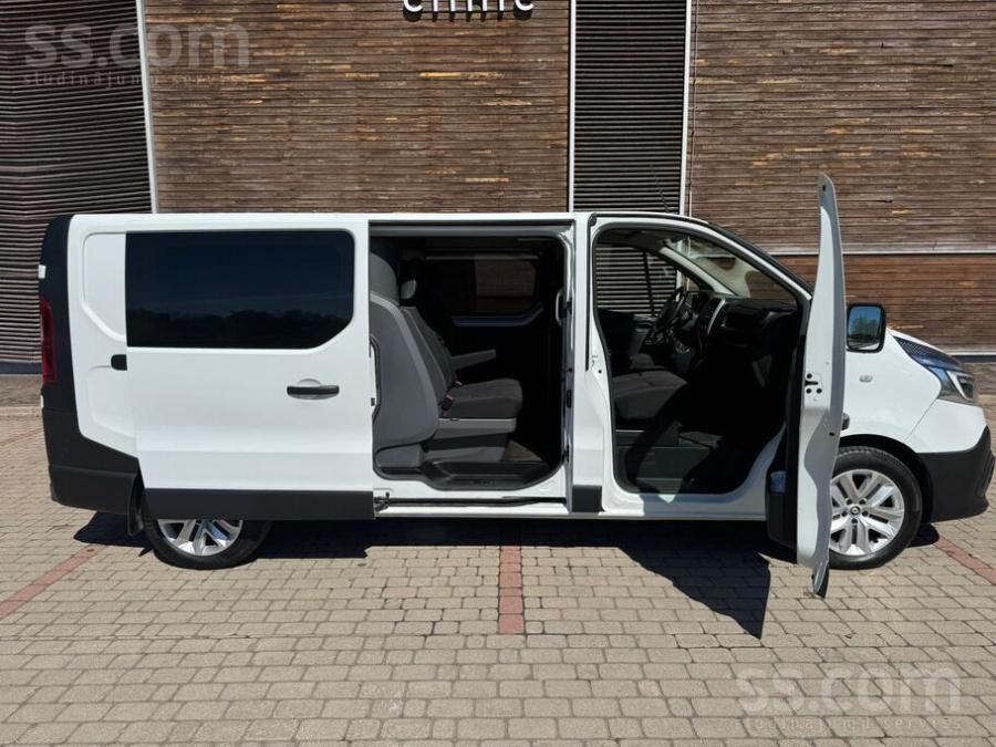 White Renault Trafic 2020 in Riga, with an engine capacity of 2.00 L and mileage of 0 thousand km for 16800 €, photo 5 on AUTOMOTO.COM.LV