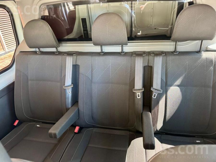 White Renault Trafic 2020 in Riga, with an engine capacity of 2.00 L and mileage of 0 thousand km for 16800 €, photo 9 on AUTOMOTO.COM.LV