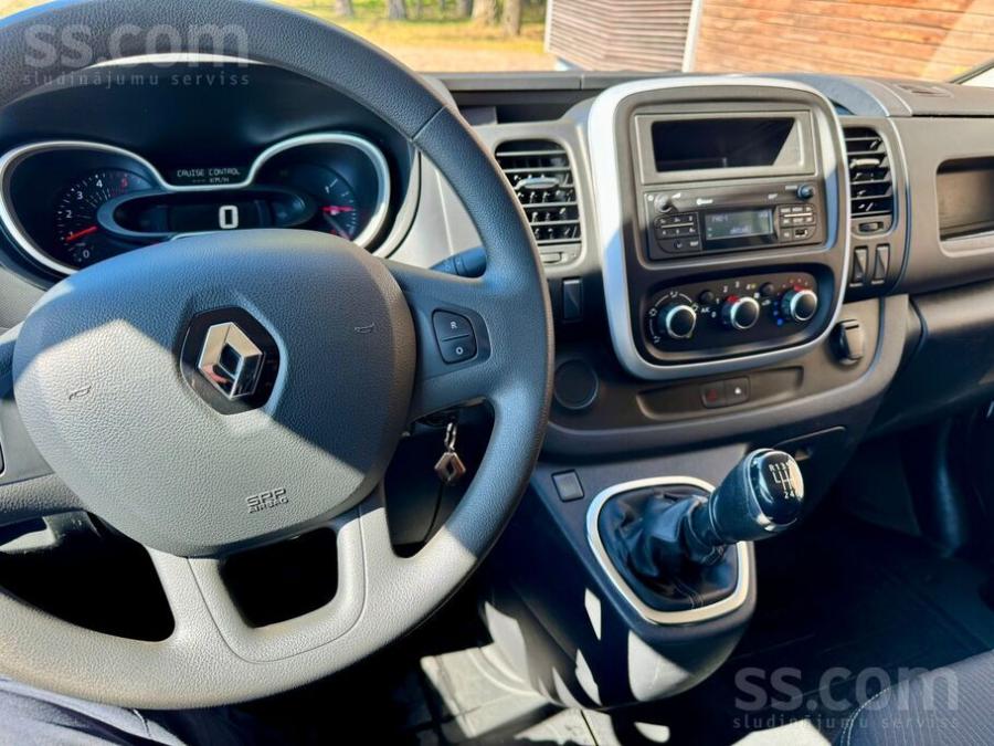 White Renault Trafic 2020 in Riga, with an engine capacity of 2.00 L and mileage of 0 thousand km for 16800 €, photo 10 on AUTOMOTO.COM.LV