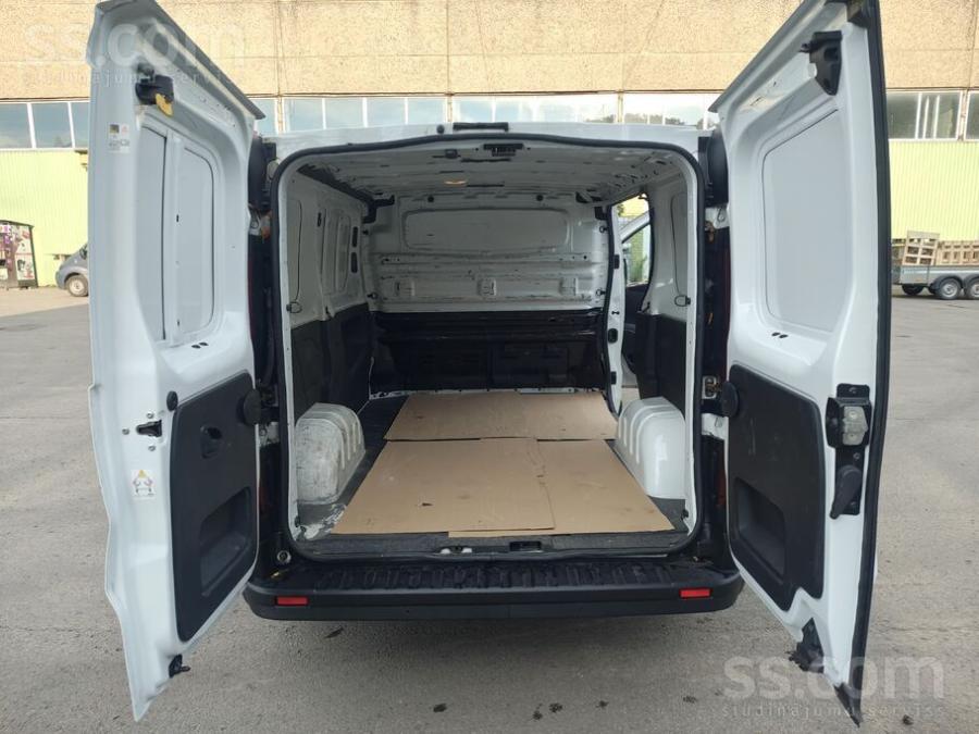 Balts Renault Trafic 2020 Rīga, ar dzinēja tilpumu 2.00 L un nobraukumu 225 tūkst. km par 10000 €, foto 9 vietnē AUTOMOTO.COM.LV