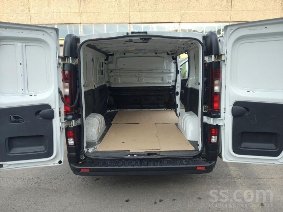 Balts Renault Trafic 2020 Rīga, ar dzinēja tilpumu 2.00 L un nobraukumu 225 tūkst. km par 10000 €, foto 10 vietnē AUTOMOTO.COM.LV