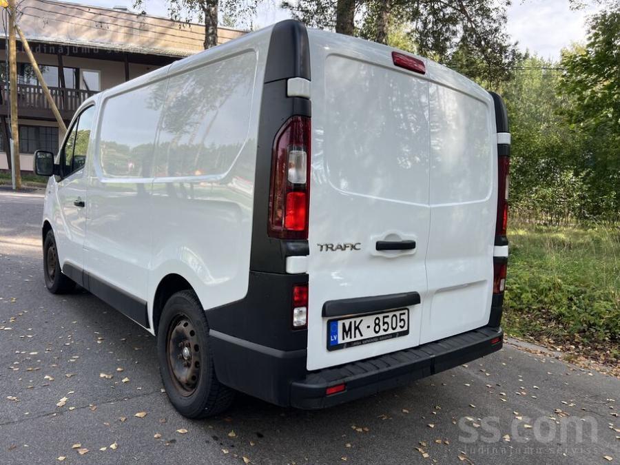 Balts Renault Trafic 2020 Rīga, ar dzinēja tilpumu 2.00 L un nobraukumu 233 tūkst. km par 10550 €, foto 7 vietnē AUTOMOTO.COM.LV