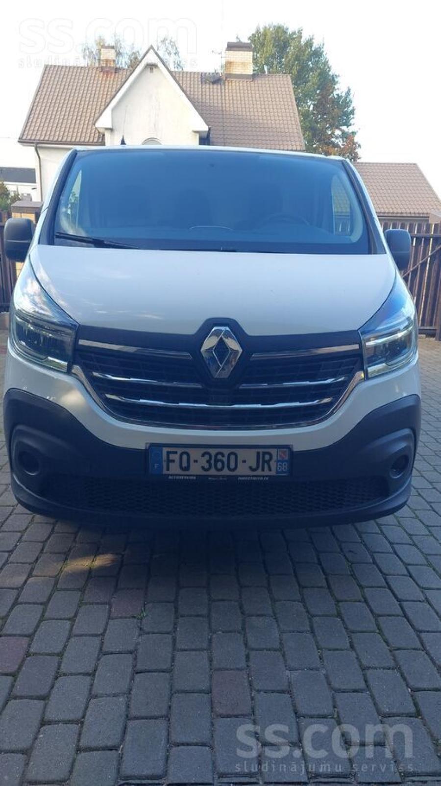 White Renault Trafic 2020 in Riga, with an engine capacity of 2.00 L and mileage of 0 thousand km for 10385 €, photo 3 on AUTOMOTO.COM.LV