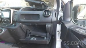 White Renault Trafic 2020 in Riga, with an engine capacity of 2.00 L and mileage of 0 thousand km for 10385 €, photo 11 on AUTOMOTO.COM.LV