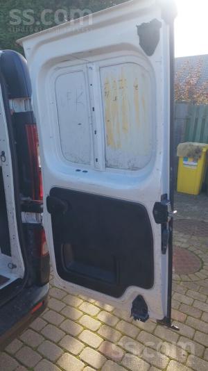 White Renault Trafic 2020 in Riga, with an engine capacity of 2.00 L and mileage of 0 thousand km for 10385 €, photo 34 on AUTOMOTO.COM.LV