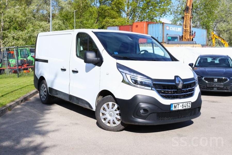 White Renault Trafic 2021 in Riga, with an engine capacity of 2.00 L and mileage of 108 thousand km for 14800 €, photo 1 on AUTOMOTO.COM.LV