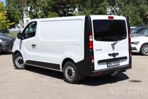 White Renault Trafic 2021 in Riga, with an engine capacity of 2.00 L and mileage of 129 thousand km for 16800 €, photo 8 on AUTOMOTO.COM.LV