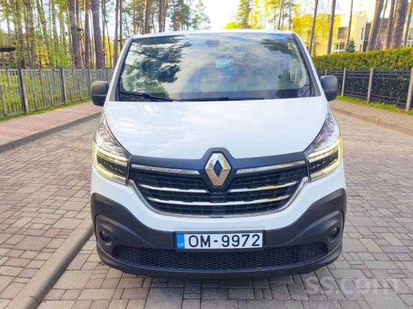 Белый Рено Трафик 2021 в Юрмала, объемом двигателя 2.00 л и пробегом 135 тыс. км за 12200 €, фото 6 на AUTOMOTO.COM.LV