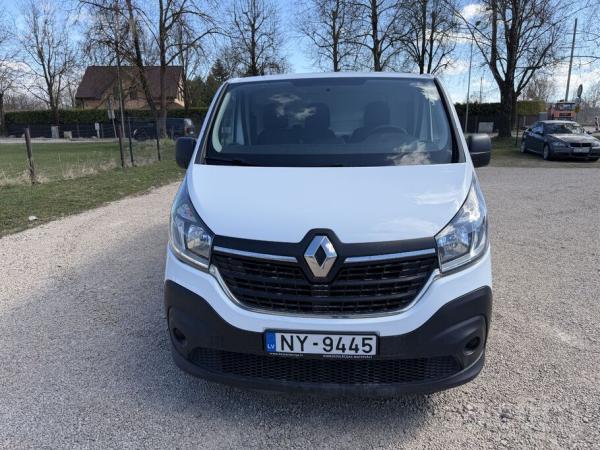 Balts Renault Trafic 2021 Ogre, ar dzinēja tilpumu 2.00 L un nobraukumu 139 tūkst. km par 15800 €, foto 2 vietnē AUTOMOTO.COM.LV