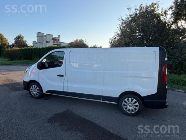 White Renault Trafic 2021 in Riga, with an engine capacity of 2.00 L and mileage of 147 thousand km for 16505 €, photo 10 on AUTOMOTO.COM.LV