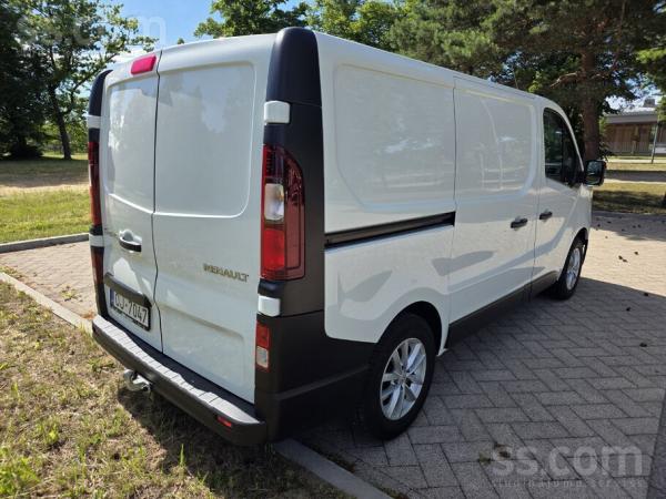 Balts Renault Trafic 2022 Rīga, ar dzinēja tilpumu 2.00 L un nobraukumu 41 tūkst. km par 20900 €, foto 5 vietnē AUTOMOTO.COM.LV