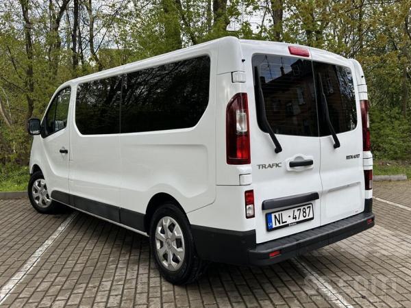 White Renault Trafic 2023 in Riga, with an engine capacity of 2.00 L and mileage of 49 thousand km for 2000 €, photo 6 on AUTOMOTO.COM.LV
