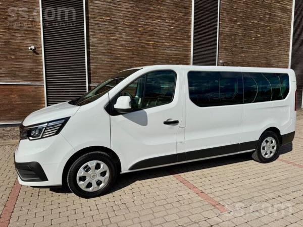 White Renault Trafic 2023 in Riga, with an engine capacity of 2.00 L and mileage of 0 thousand km for 33500 €, photo 4 on AUTOMOTO.COM.LV