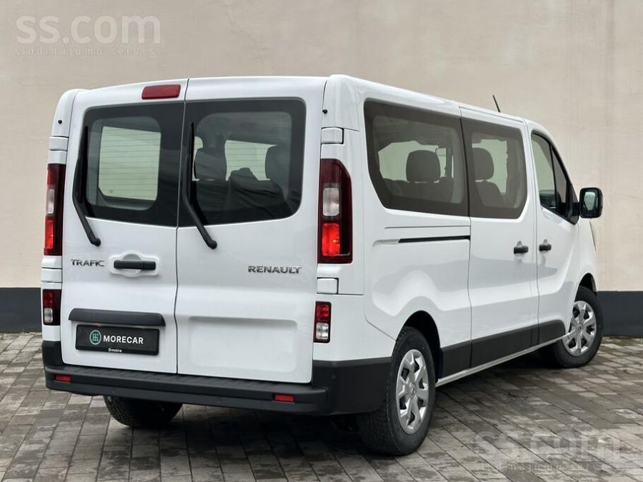 White Renault Trafic 2025 in Riga, with an engine capacity of 2.00 L and mileage of 28 thousand km for 32550 €, photo 5 on AUTOMOTO.COM.LV