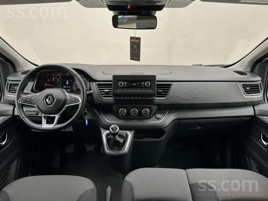 White Renault Trafic 2025 in Riga, with an engine capacity of 2.00 L and mileage of 28 thousand km for 32550 €, photo 20 on AUTOMOTO.COM.LV