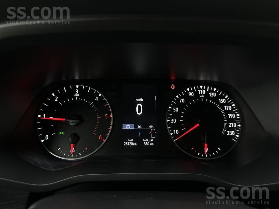 White Renault Trafic 2025 in Riga, with an engine capacity of 2.00 L and mileage of 28 thousand km for 32550 €, photo 22 on AUTOMOTO.COM.LV