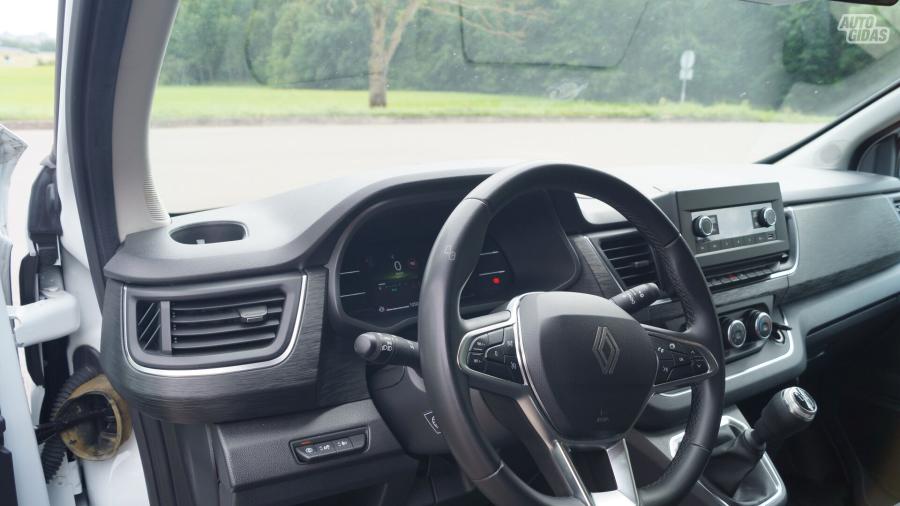 Balts Renault Trafic 2025 Kauņa, ar dzinēja tilpumu 2.00 L un nobraukumu 245 tūkst. km par 27990 €, foto 16 vietnē AUTOMOTO.COM.LV