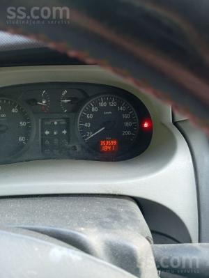 Белый Рено Трафик 2005 в Талси, объемом двигателя 1.90 л и пробегом 354 тыс. км за 2200 €, фото 7 на AUTOMOTO.COM.LV