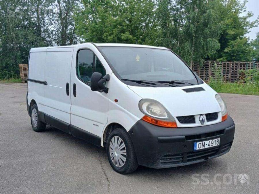 White Renault Trafic 2005 in Riga, with an engine capacity of 1.90 L and mileage of 450 thousand km for 2250 €, photo 3 on AUTOMOTO.COM.LV