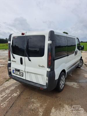 Balts Renault Trafic 2005 Kauņa, ar dzinēja tilpumu 1.90 L un nobraukumu 350 tūkst. km par 4450 €, foto 7 vietnē AUTOMOTO.COM.LV