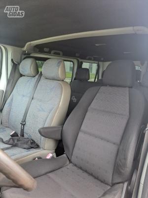 Balts Renault Trafic 2005 Kauņa, ar dzinēja tilpumu 1.90 L un nobraukumu 350 tūkst. km par 4450 €, foto 16 vietnē AUTOMOTO.COM.LV