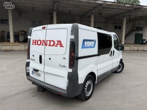 Balts Renault Trafic 2006 Kelmė, ar dzinēja tilpumu 2.50 L un nobraukumu 363 tūkst. km par 2950 €, foto 3 vietnē AUTOMOTO.COM.LV