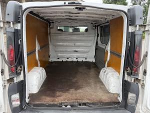 Balts Renault Trafic 2006 Kelmė, ar dzinēja tilpumu 2.50 L un nobraukumu 363 tūkst. km par 2950 €, foto 18 vietnē AUTOMOTO.COM.LV