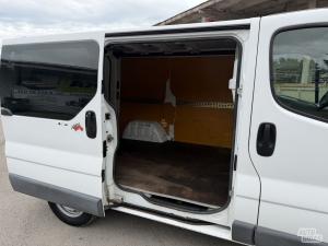 Balts Renault Trafic 2006 Kelmė, ar dzinēja tilpumu 2.50 L un nobraukumu 363 tūkst. km par 2950 €, foto 19 vietnē AUTOMOTO.COM.LV