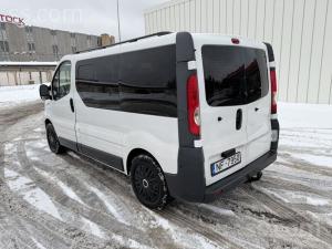 White Renault Trafic 2007 in Riga, with an engine capacity of 2.00 L and mileage of 0 thousand km for 3850 €, photo 4 on AUTOMOTO.COM.LV