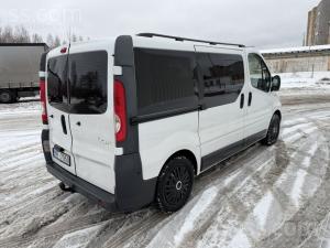 White Renault Trafic 2007 in Riga, with an engine capacity of 2.00 L and mileage of 0 thousand km for 3850 €, photo 5 on AUTOMOTO.COM.LV
