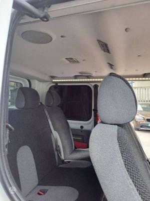 Balts Renault Trafic 2007 Viļņa, ar dzinēja tilpumu 2.00 L un nobraukumu 251 tūkst. km par 6950 €, foto 23 vietnē AUTOMOTO.COM.LV