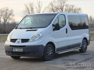 Balts Renault Trafic 2009 Liepāja, ar dzinēja tilpumu 2.50 L un nobraukumu 329 tūkst. km par 6500 €, foto 3 vietnē AUTOMOTO.COM.LV